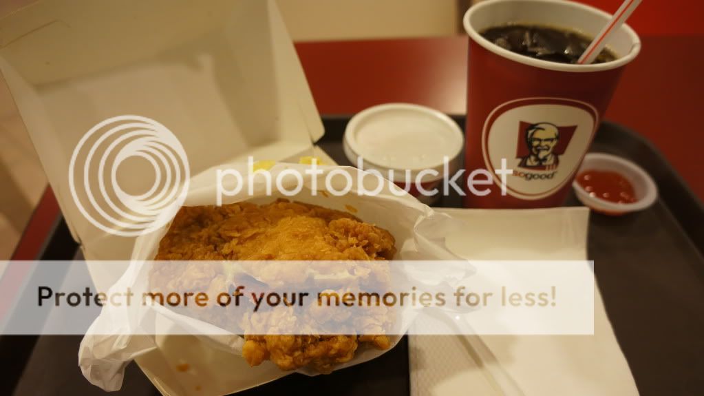 KFC Double Down, Thomson Plaza – Levin