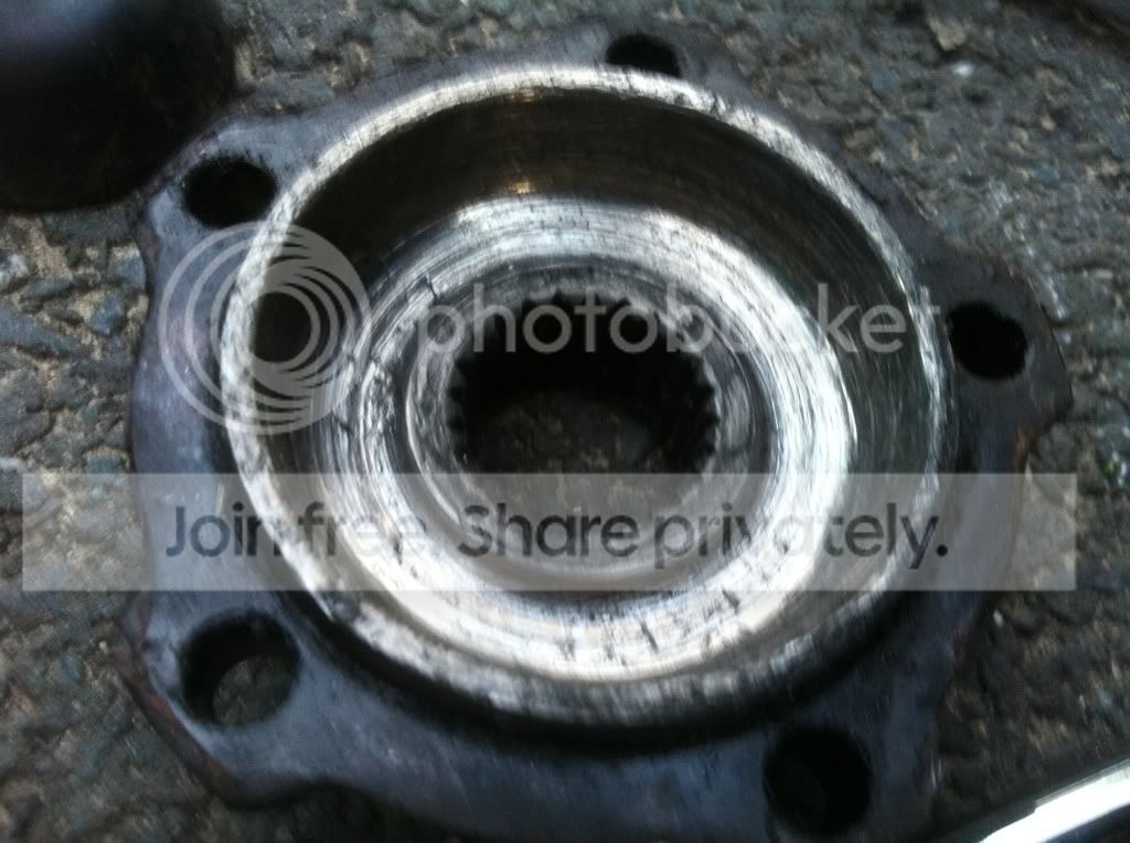 Collapsed Wheel Bearing | LandyZone - Land Rover Forum