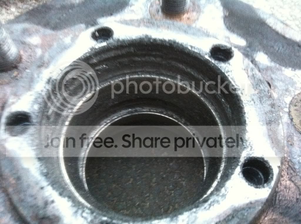 Collapsed Wheel Bearing | LandyZone - Land Rover Forum
